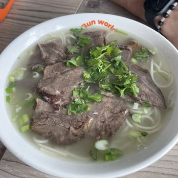 BUN WORLD - Updated June 2024 - 286 Photos & 101 Reviews - 1071 N ...