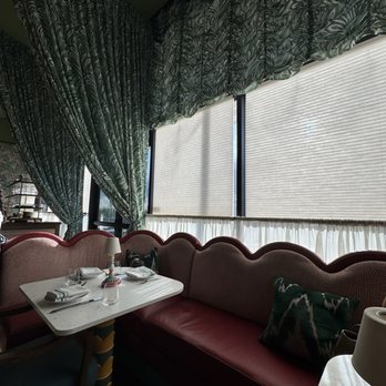 BAR ISSI - Updated October 2025 - 317 Photos & 194 Reviews - 414 N Palm ...