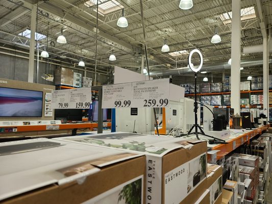 COSTCO - Updated January 2026 - 571 Photos & 62 Reviews - 50 Queen ...
