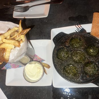 N 7 - Updated January 2025 - 639 Photos & 334 Reviews - 1117 Montegut ...