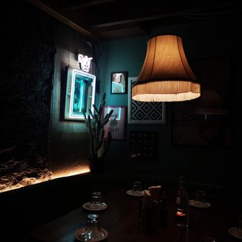 ESCONDITE - Updated January 2026 - 166 Photos & 69 Reviews - 1224 Rue ...