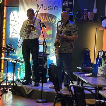 BLACK MOUNTAIN BISTRO AND BAR - Updated January 2026 - 166 Photos & 213 ...