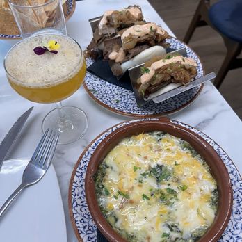 BARAKI - Updated December 2025 - 341 Photos & 124 Reviews - 38-29 Bell ...