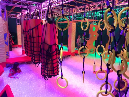 URBAN AIR TRAMPOLINE AND ADVENTURE PARK - 120 Photos & 49 Reviews ...