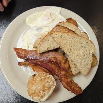 INWOOD DINER - Updated December 2025 - 11 Reviews - 368 True Apple Way ...