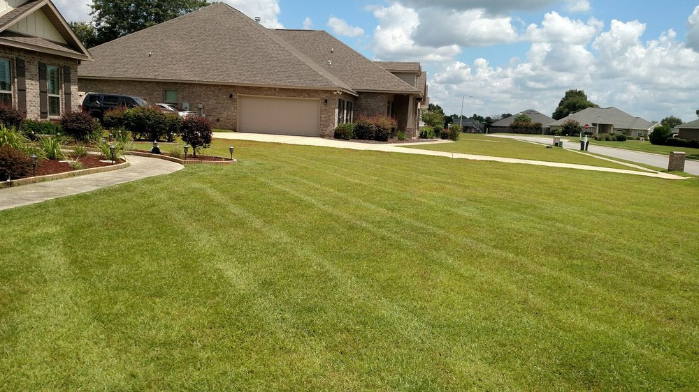 GROUND EFFECTS LAWN AND LANDSCAPES | Milton, Florida - Lawn Services ...