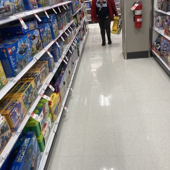 TARGET - Updated November 2025 - 16 Reviews & 64 Photos - 5200 Kings ...