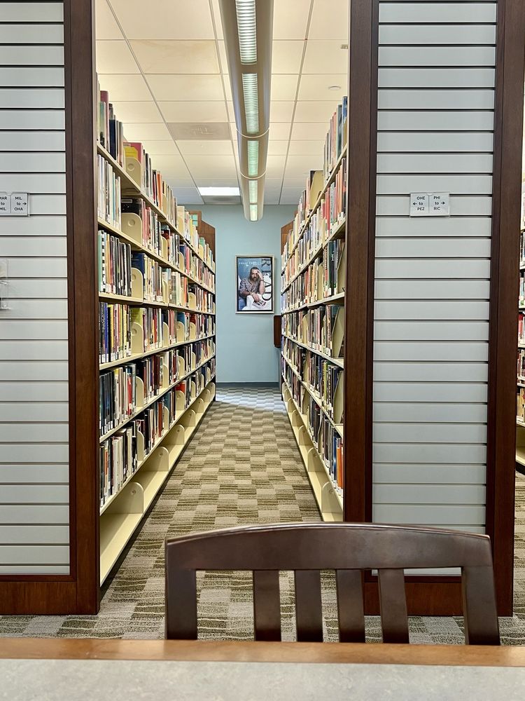 LIVINGSTON PUBLIC LIBRARY - Updated December 2025 - 17 Photos - 10 ...