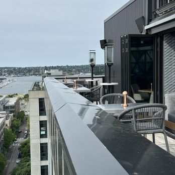 ALTITUDE SKY LOUNGE - Updated October 2025 - 387 Photos & 189 Reviews ...