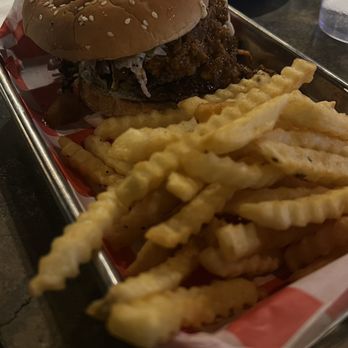 FIZZ ED - Updated August 2024 - 25 Photos & 28 Reviews - 260 Howard St ...