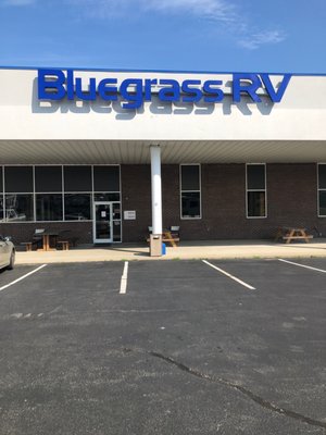 BLUEGRASS RV OF LEXINGTON - Updated August 2025 - 14 Photos & 15 ...