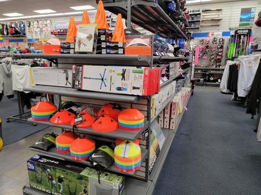 BIG 5 SPORTING GOODS - Updated March 2025 - 26 Photos & 21 Reviews ...