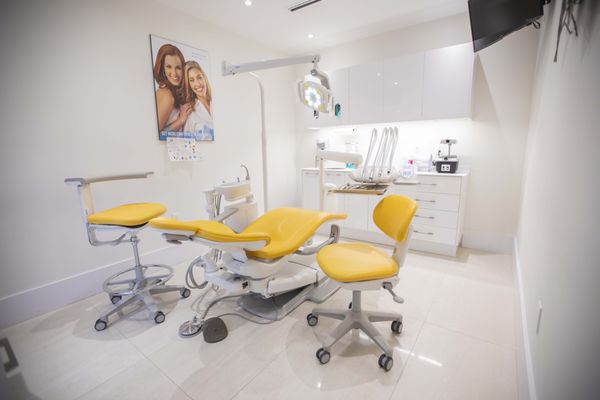 SUNNY DENTAL CLINIC - Updated January 2026 - 21 Photos - 1107 Bay ...