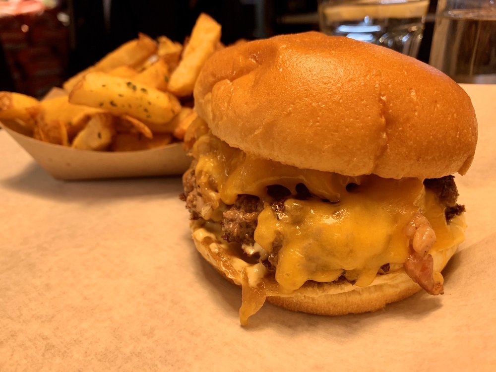 HANDSOME BURGER - 49 Dominick Street Lower, Galway City, Co. Dublin ...