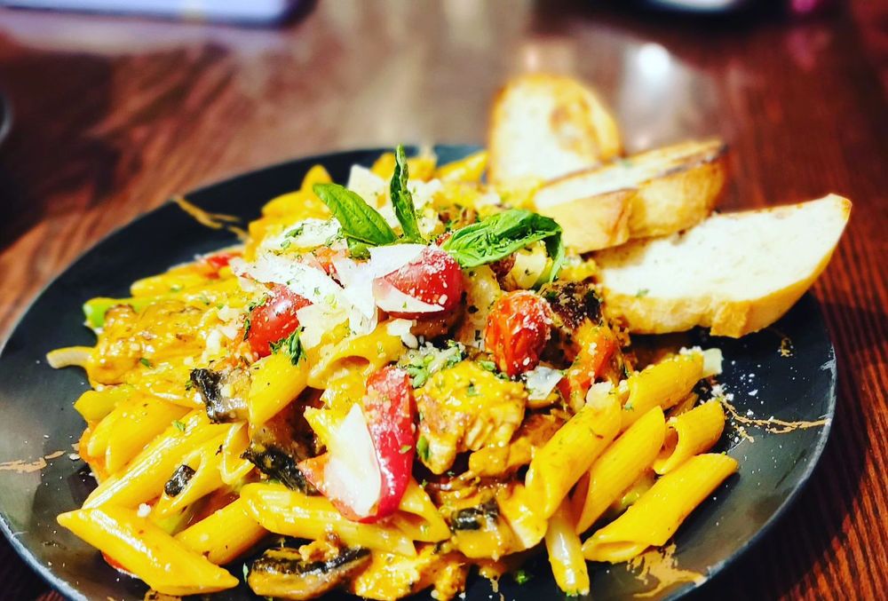 THE BRICK FIRE BAKED PIZZA - Updated September 2024 - 432 Photos & 431 ...