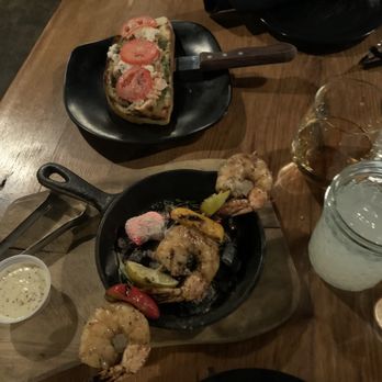 THE RUSSELL - 478 Photos & 345 Reviews - 3141 Main St, Kansas City ...