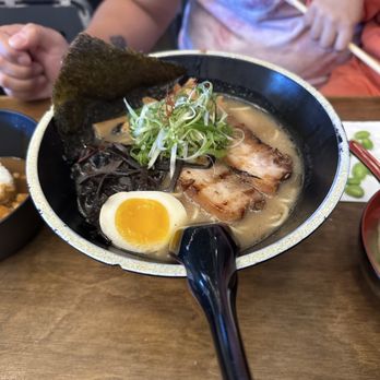 OMOIDE NOODLES & BOWLS - Updated August 2024 - 2223 Photos & 777 ...