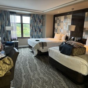 SUNNY REST RESORT - Updated May 2025 - 16 Photos & 26 Reviews - 425 ...