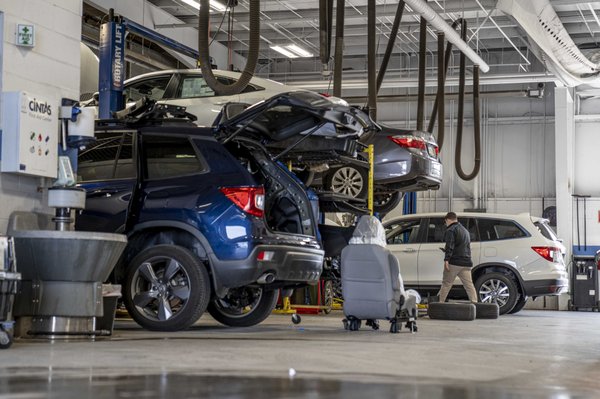 JOHN HINDERER HONDA - Updated January 2026 - 35 Photos & 92 Reviews ...