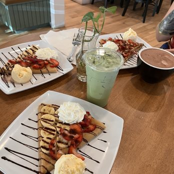 COLADOS COFFEE & CREPES - Updated May 2025 - 195 Photos & 95 Reviews ...