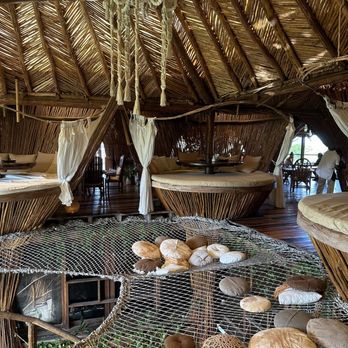 KIN TOH - Updated January 2025 - 848 Photos & 284 Reviews - Carretera ...