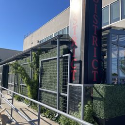 DISTRICT KITCHEN - ANDERSON LANE - Updated November 2024 - 498 Photos ...