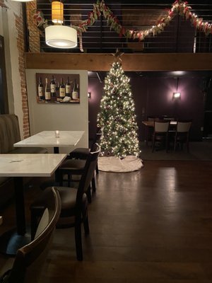 BLEND - Updated November 2024 - 149 Photos & 81 Reviews - 304 Laurel St ...