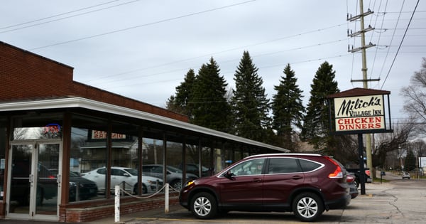 VILLAGE INN CHICKEN - Updated December 2025 - 21 Photos & 128 Reviews ...