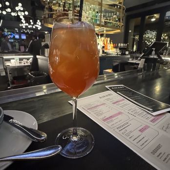 AMARI ITALIAN KITCHEN & WINE SHOP - Updated May 2025 - 786 Photos & 332 ...