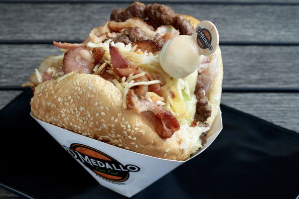 D’MEDALLO FAST FOOD - Updated September 2024 - 18 Photos - 117 Elmora ...