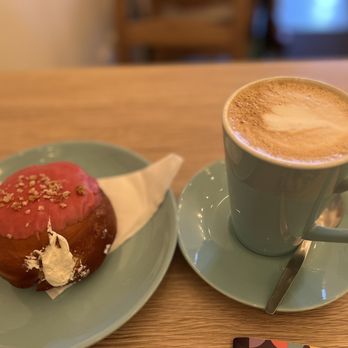 KILTED DONUT - Updated September 2025 - 17 Photos & 12 Reviews - 191 ...