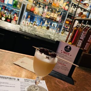 VON’S 1000 SPIRITS - 3081 Photos & 2411 Reviews - 1225 1st Ave, Seattle ...