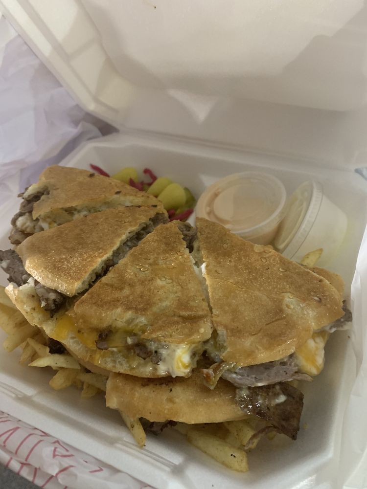 BIG CHEF FOOD TRUCK - Updated December 2025 - 18 Photos - 7919 ...