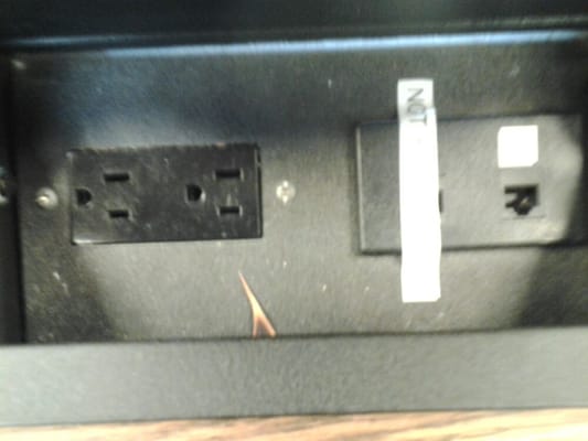 FARMINGTON COMMUNITY LIBRARY - Updated March 2025 - 23500 Liberty St ...