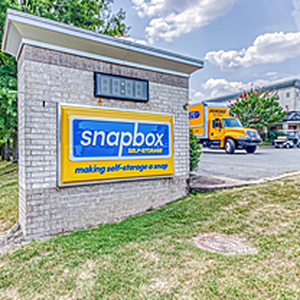 CHENAL STORAGE CENTER - Updated August 2024 - 40 Photos - 15601 Kanis ...