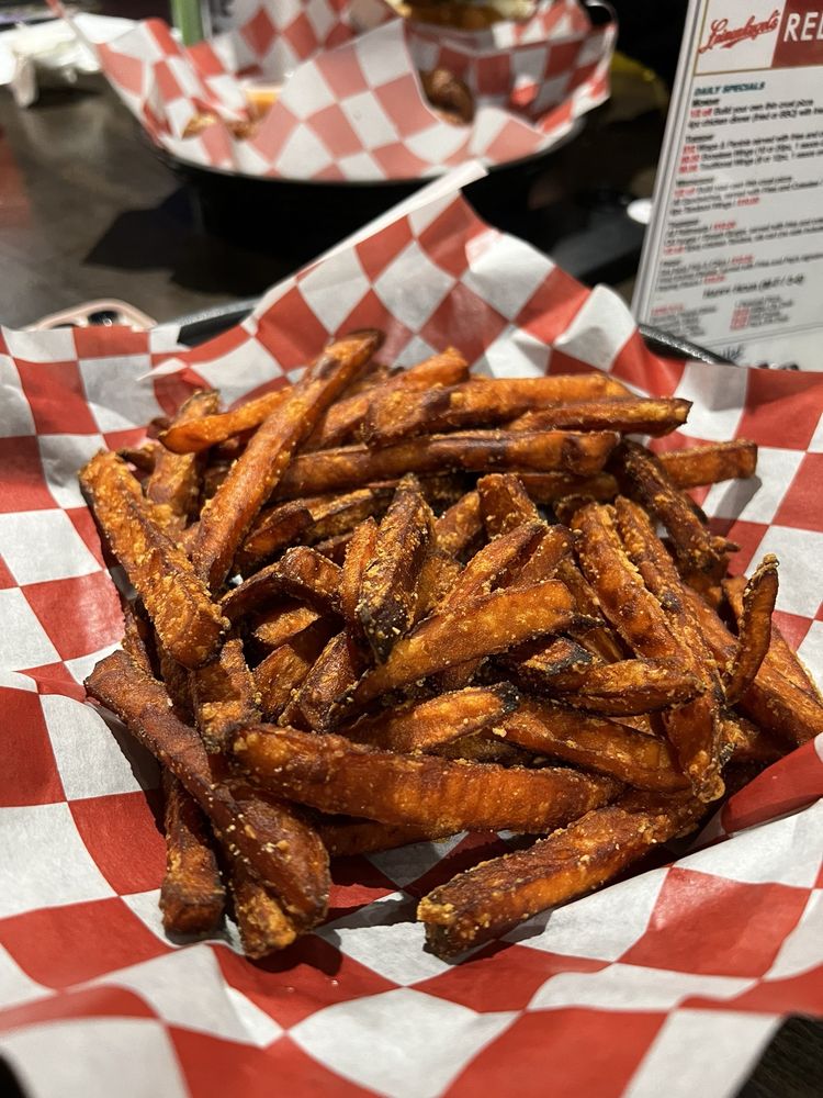 POP’S PIZZA & SPORTS BAR - Updated November 2025 - 80 Photos - 339 ...