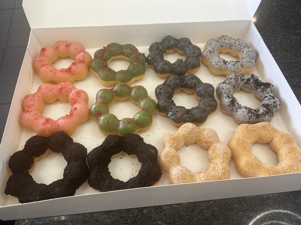 MOCHIHOLIC JAPANESE MOCHI DONUT - Updated April 2026 - 185 Photos & 77 ...