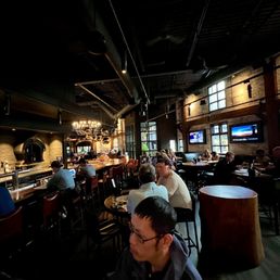 JOEY EAU CLAIRE - Updated October 2025 - 251 Photos & 165 Reviews - 208 ...