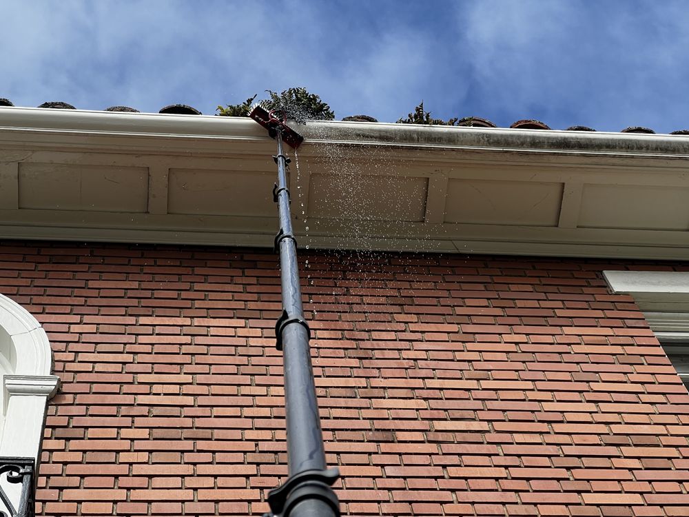 FLOW WINDOW CLEANING - Updated January 2026 - 533 Airport Blvd ...