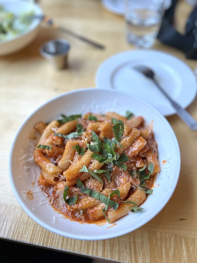 GRASSA - Updated July 2025 - 360 Photos & 209 Reviews - 1375 SE ...