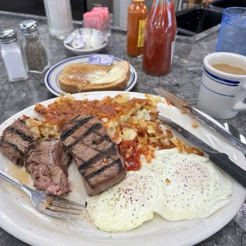 THE BREAKFAST NOOK - Updated January 2026 - 55 Photos & 169 Verified ...