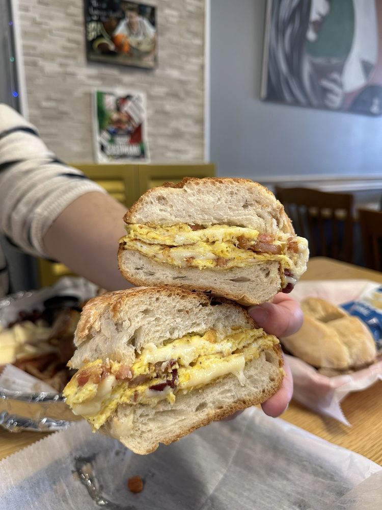 LA TAZZA CAFE AND GRAPPA BAR - Updated June 2025 - 13 Photos - 277 ...