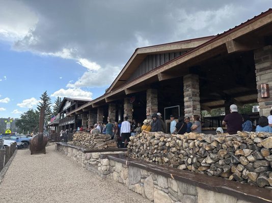 MAD JACK’S MOUNTAINTOP BARBECUE - Updated December 2025 - 559 Photos ...