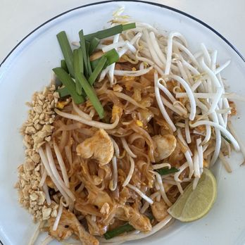 SAY YUM THAI STREET FOOD - Updated September 2024 - 293 Photos & 161 ...