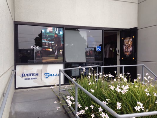 GALLS - Updated December 2025 - 112 Reviews - 2200 Jerrold Ave, San ...