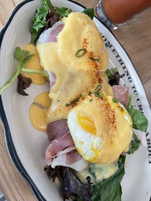 FROTHY ROOSTER - Updated July 2024 - 1 N Center St, Hickory, North ...