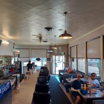 BEE HIVE RESTAURANT - Updated October 2025 - 41 Photos & 37 Reviews ...