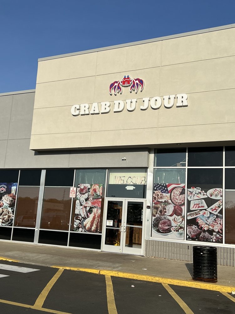 FLAMING GRILL AND SUPREME BUFFET - CRAB DU JOUR - Updated September ...