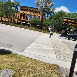 GRAND LUX CAFE - Updated December 2025 - 1460 Photos & 816 Reviews ...