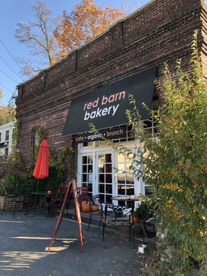 RED BARN BAKERY | 160 Photos & 130 Reviews | 4 S Astor St, Irvington ...